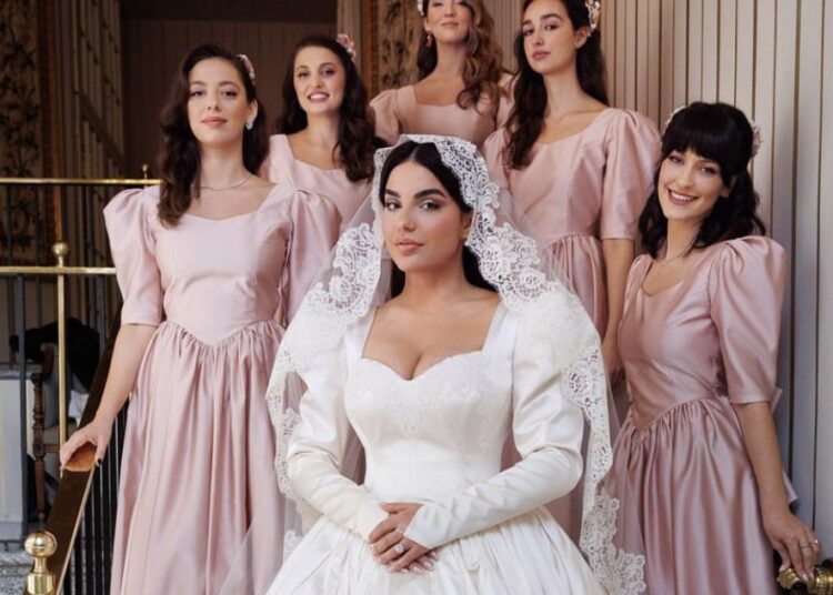 “Kujtime që do t’i mbaj përgjithmonë”, Armina ndan foto të papublikuara ...